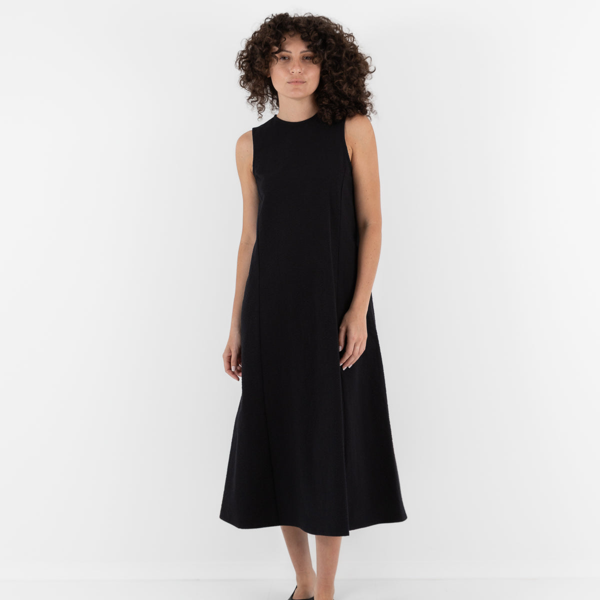Der Antagonist Dress at Worthwhile